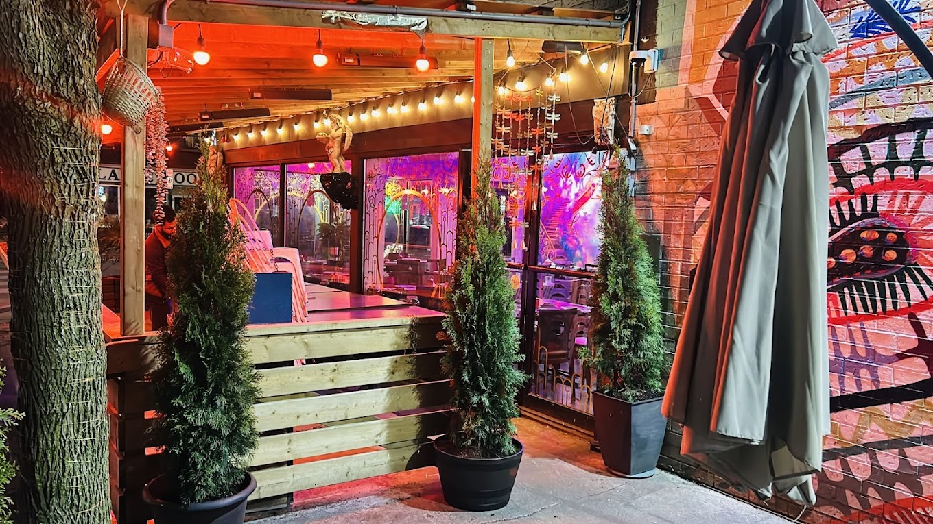 Best of 11 vegan restaurants in Leslieville Toronto