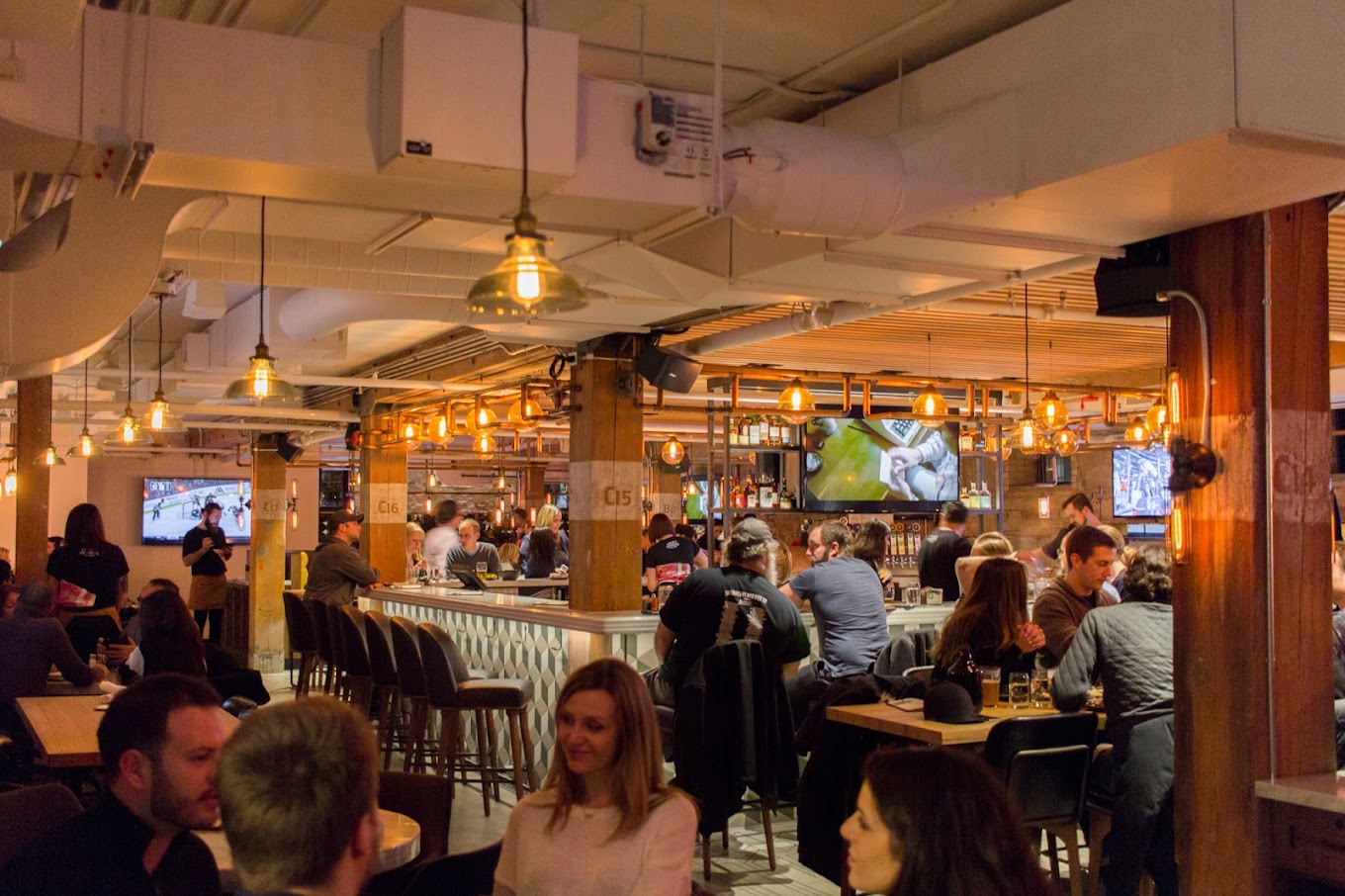 Best of 12 fried chicken in Liberty Village Toronto