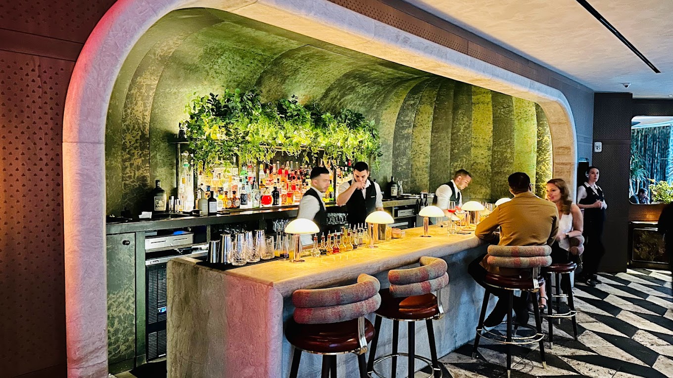 43 best romantic bars in New York City