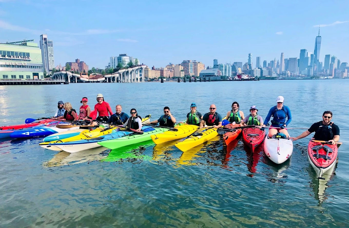 14 Best Places To Go Kayaking & Canoeing in New York City