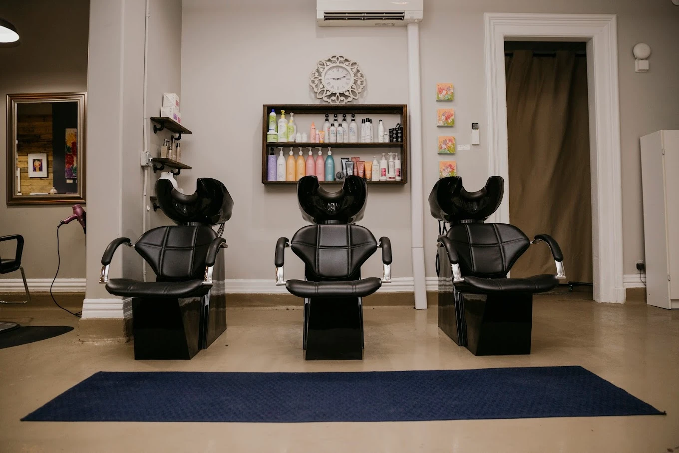 15 most favorite hair salons in Rochester New York