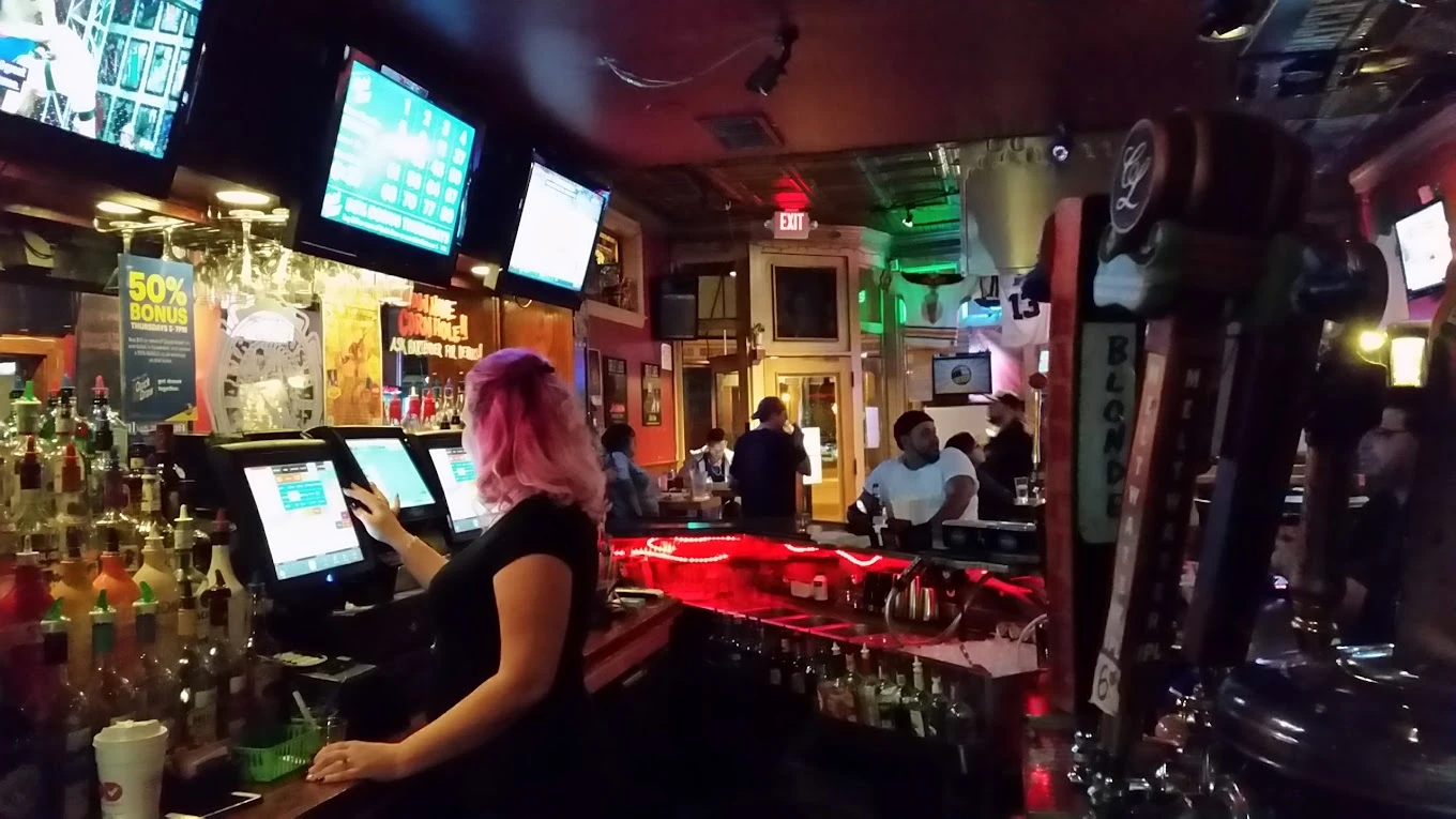 14 best karaoke bars in Rochester New York