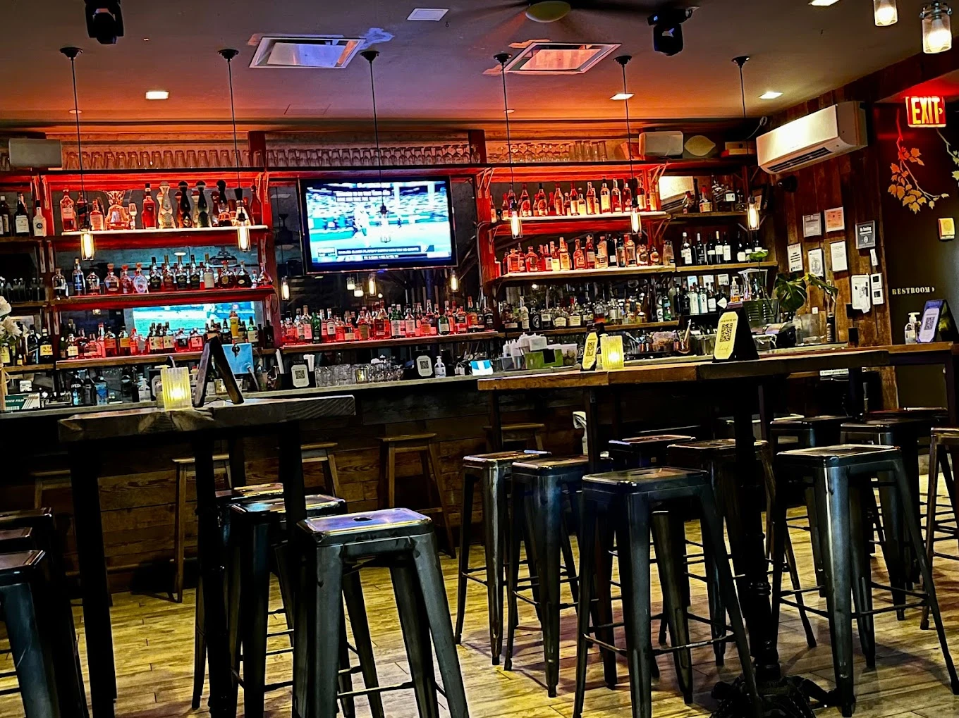 Best of 12 bars in Flushing NYC
