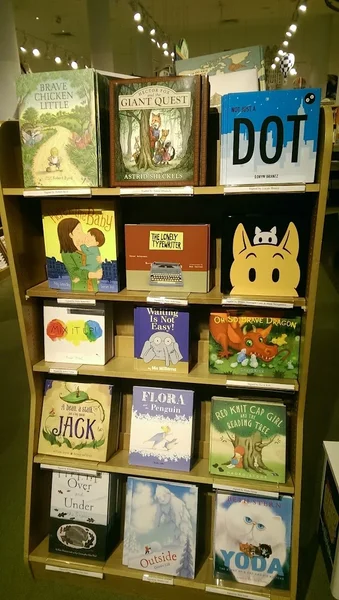 Best of 8 kid bookstores in Upper East Side NYC
