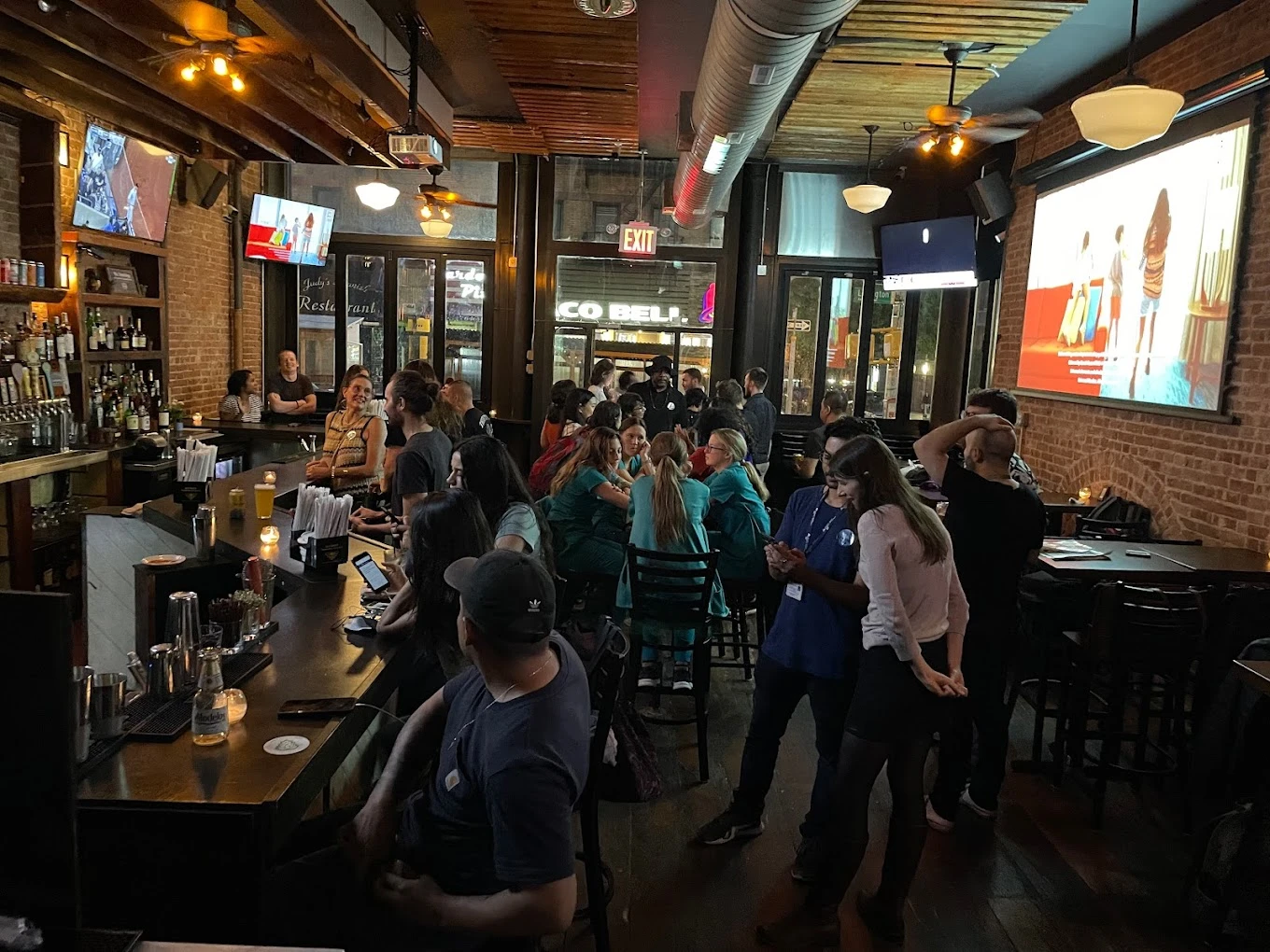 Top 7 bars in East Harlem NYC