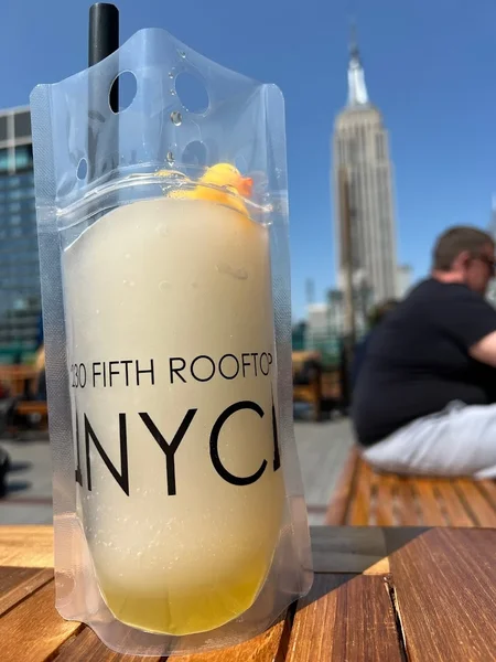 Best of 12 rooftop bars in Midtown NYC