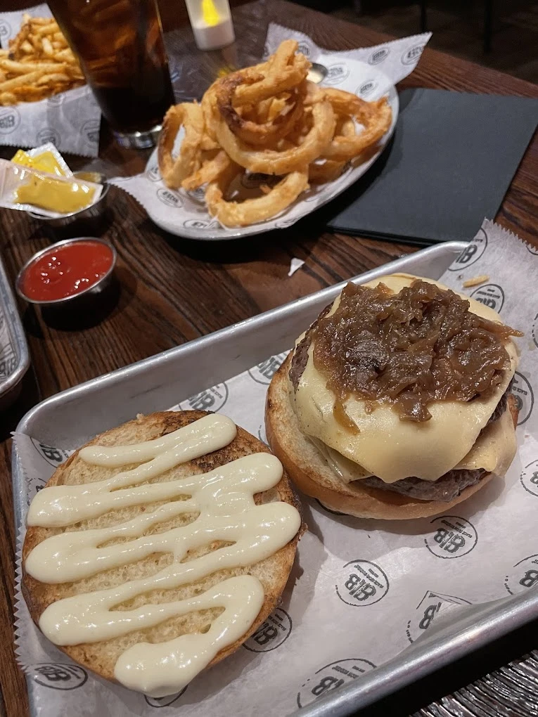 Top 10 burgers in Midtown NYC