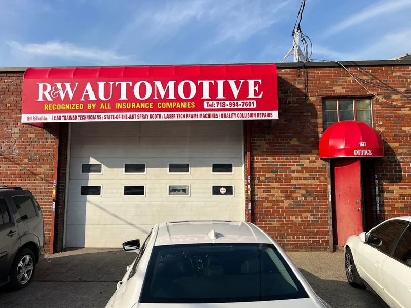 Top 13 auto body shops in Morris Park NYC