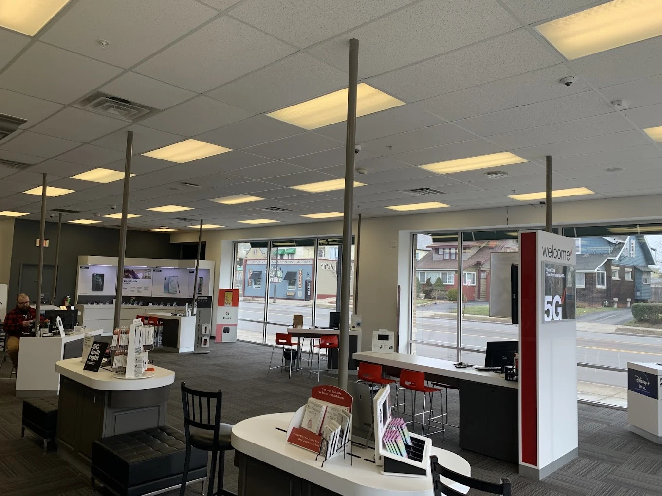 Top 13 electronics stores in North Delaware Buffalo