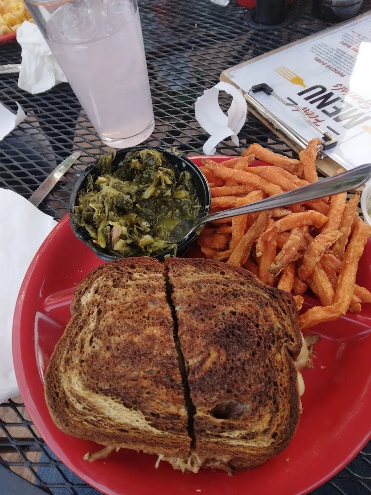 Best of 15 food trucks in Syracuse