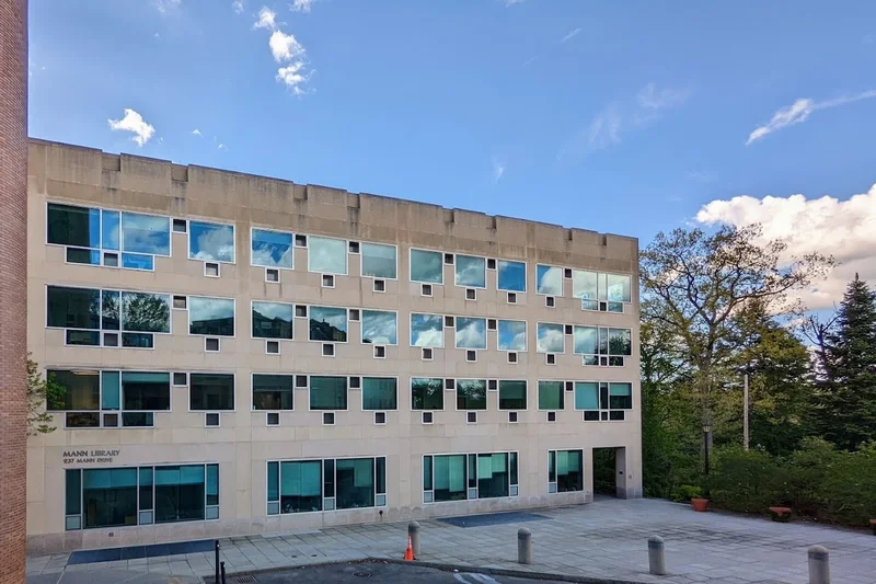 Top 10 libraries in Ithaca