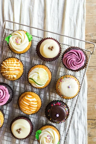 Best of 27 shops for birthday cupcakes in Oakland