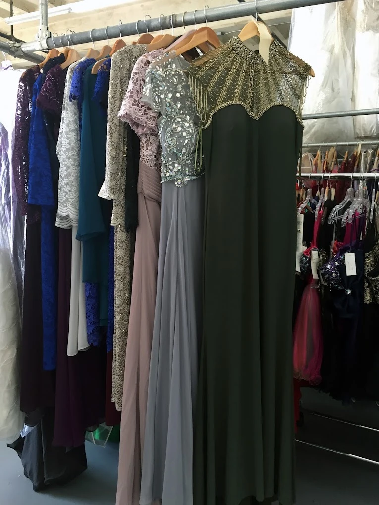 Top 32 dress stores in Los Angeles