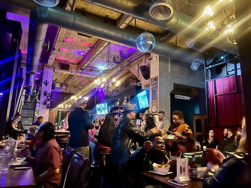 Best of 17 romantic bars in Hollywood Los Angeles