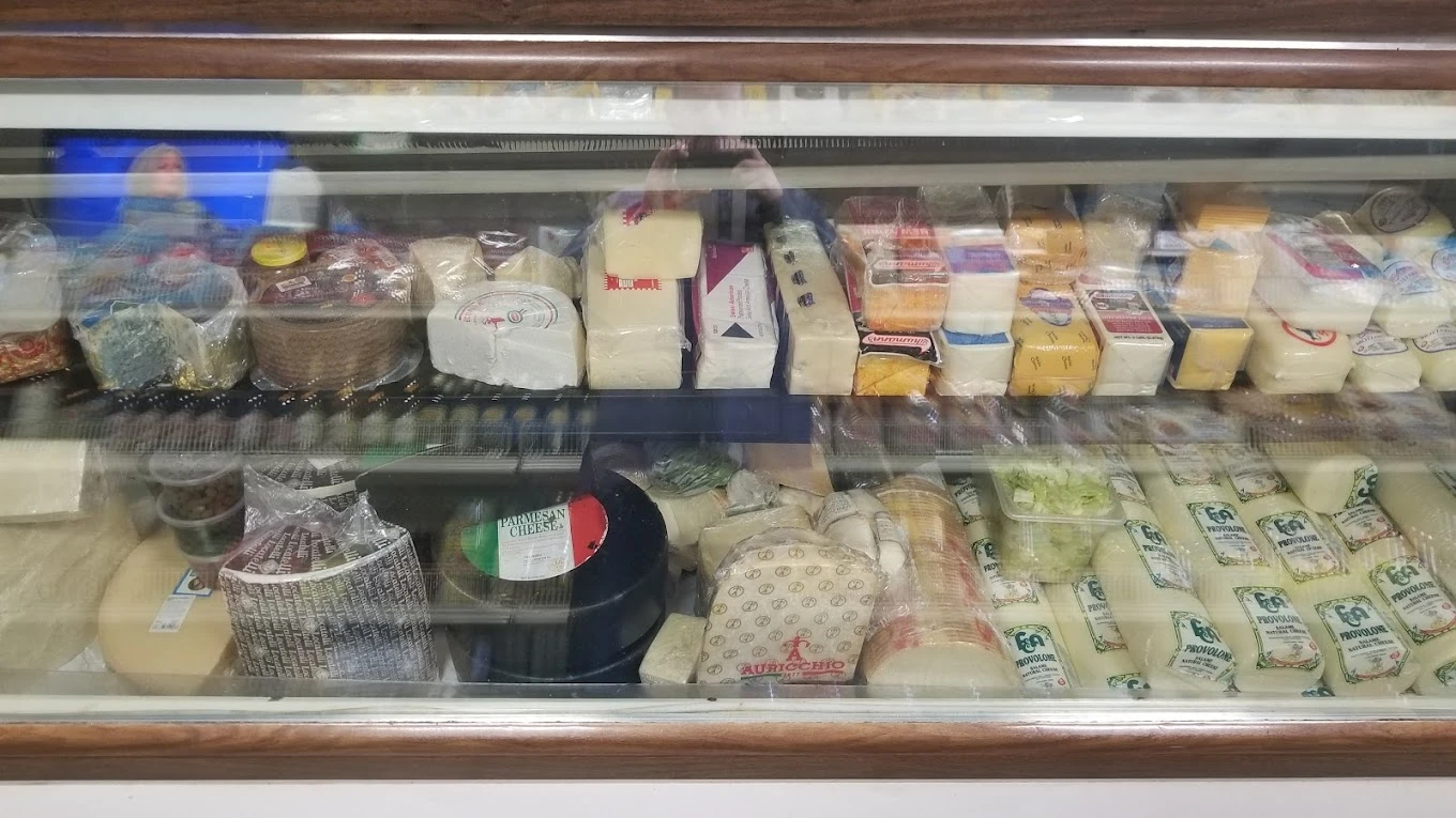 Top 13 calzones in Chatsworth Los Angeles