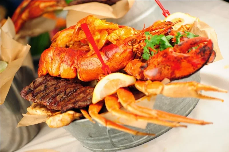 Best of 18 outdoor dining in Gaslamp Quarter San Diego