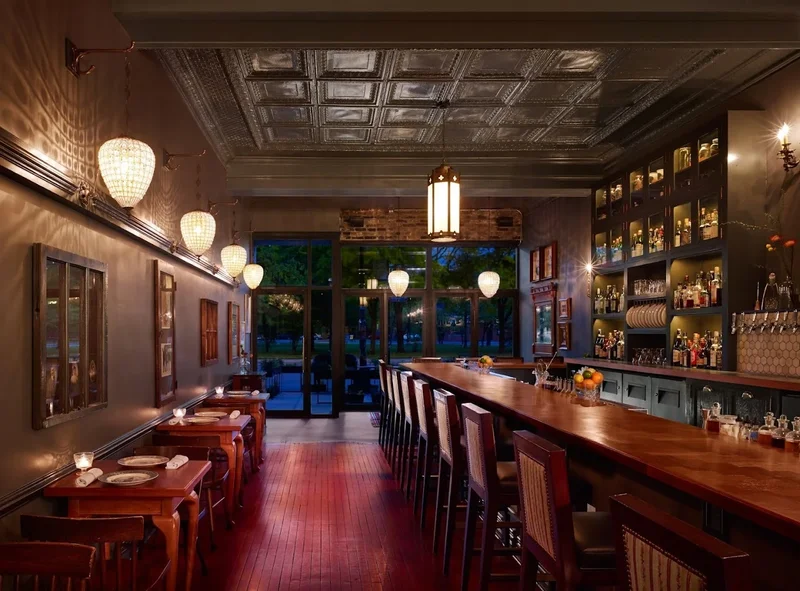 Best of 15 bars in Logan Square Chicago