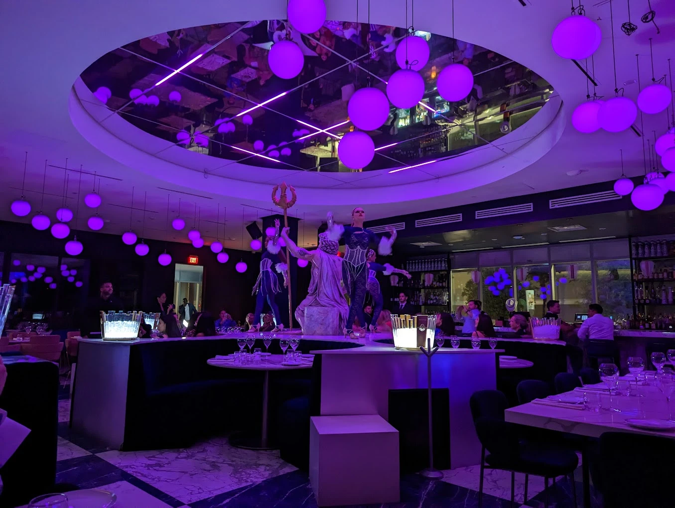 Top 20 romantic bars in Houston