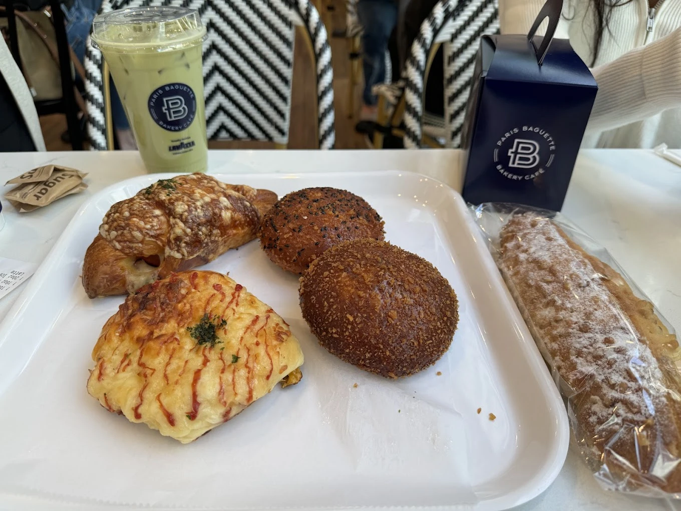 Top 10 bread in Streeterville Chicago