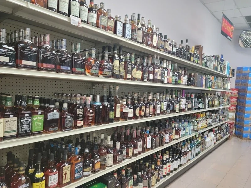 Top 22 liquor stores in Chicago