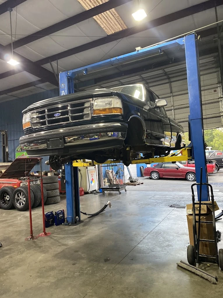 Best of 16 auto body shops in Spring Branch West Houston