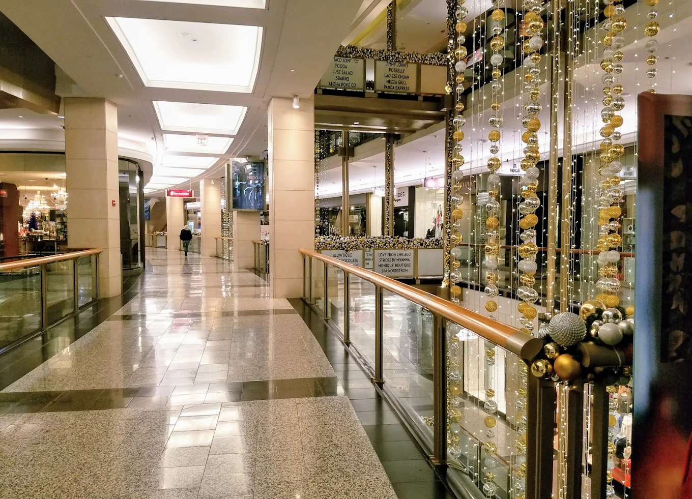 Best of 20 shopping malls in Chicago