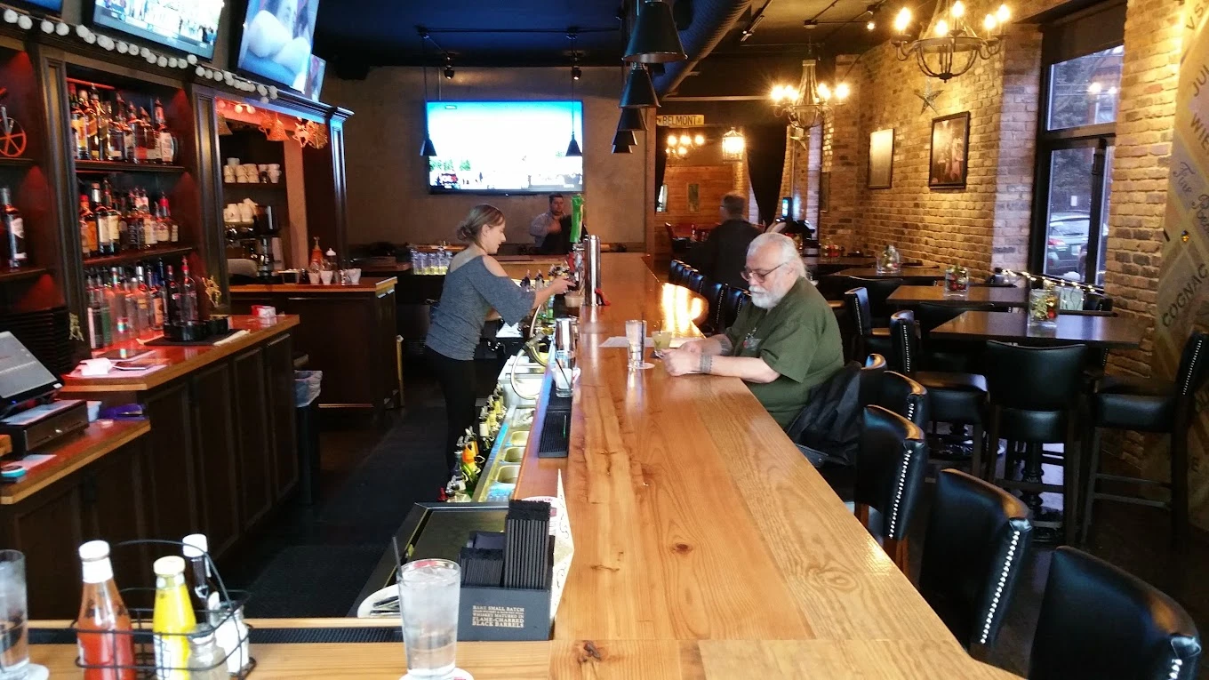 Best of 12 beer bars in Avondale Chicago