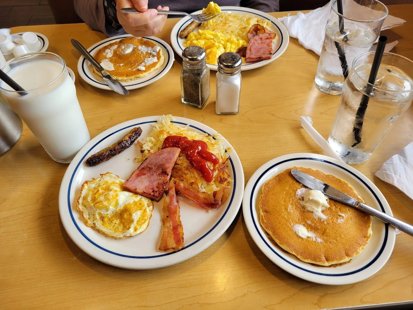 Best of 5 brunch in Somerton Philadelphia
