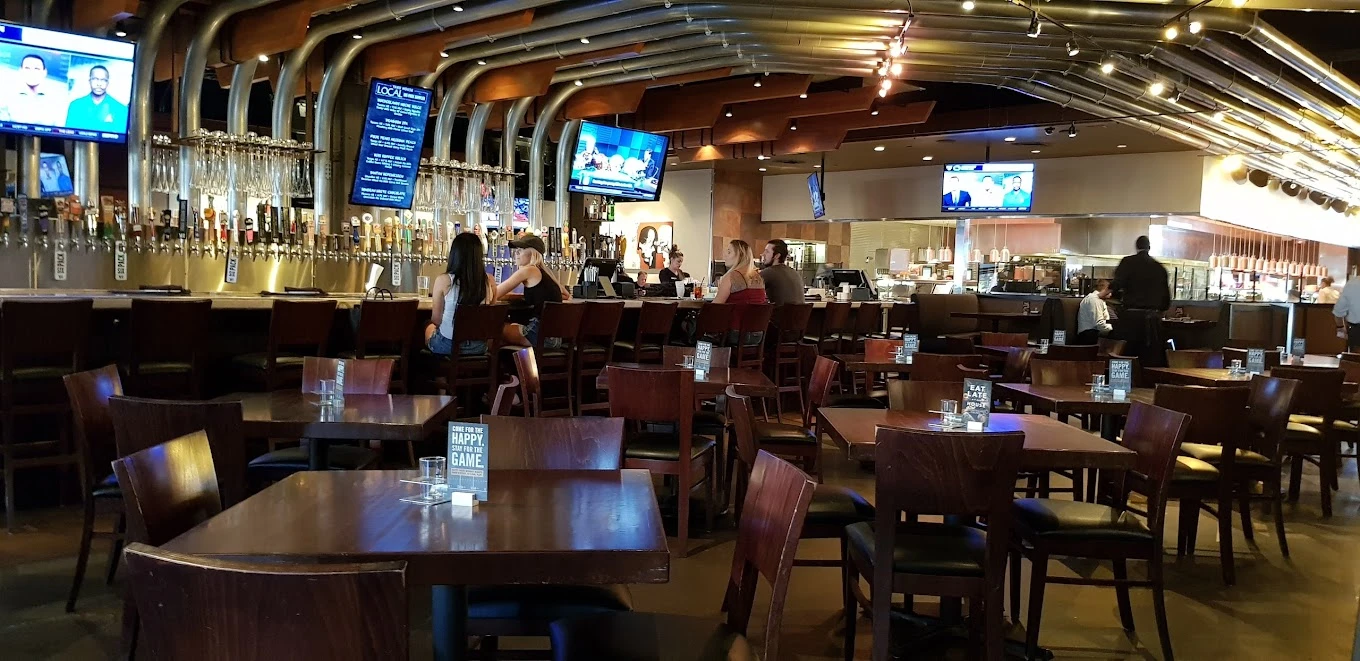 Top 24 lunch restaurants in Desert Ridge Phoenix