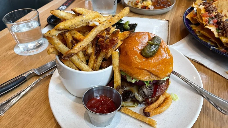Best of 5 mac and cheese in Uptown Dallas