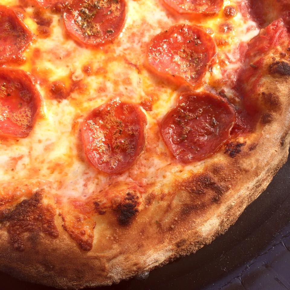 Top 12 pizza places in Northwest Virginia Beach