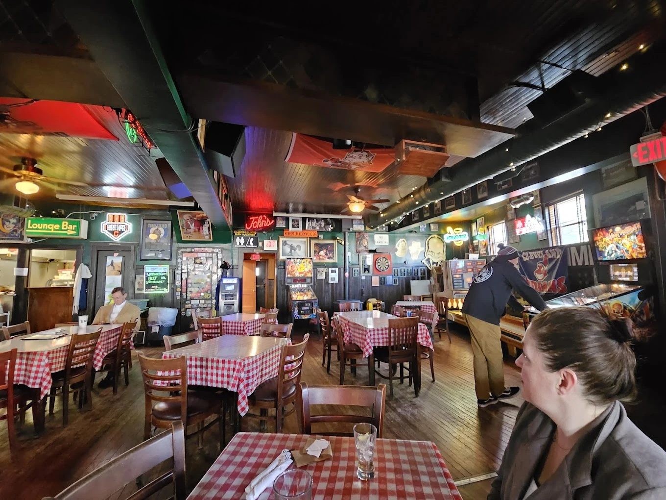 Top 9 nightclubs in Near West Side Cleveland