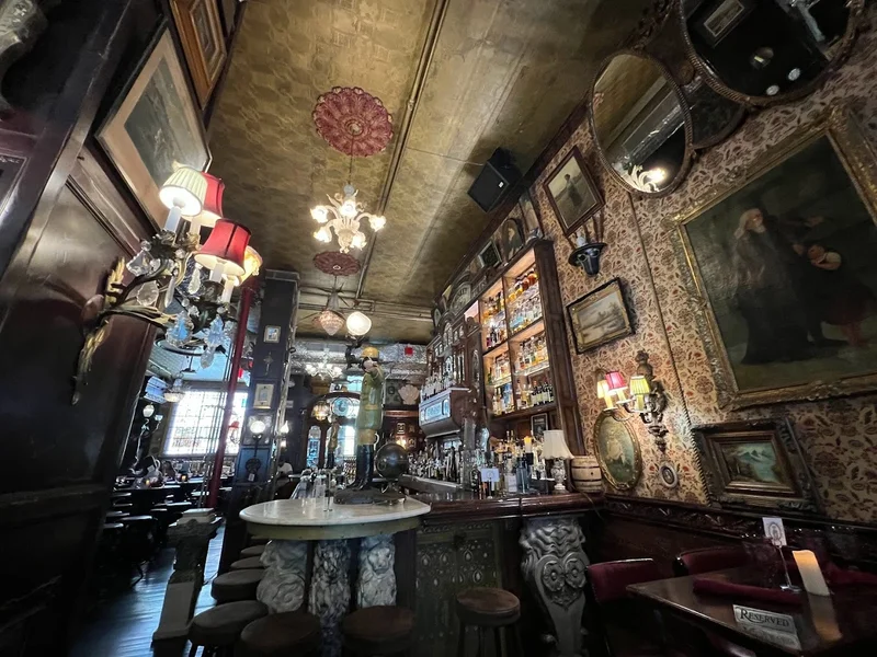 Oscar Wilde - Reviews & Menu - New York City