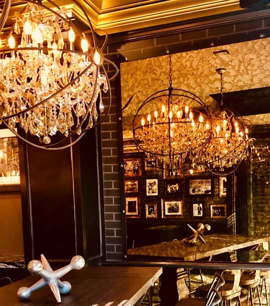 The Lazy Cow - Reviews & Menu - New York City