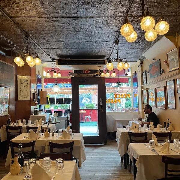 Trattoria Pesce Pasta - Reviews & Menu - New York City
