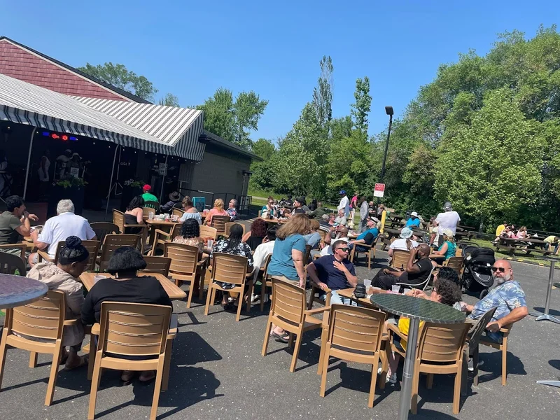 The Howling Rooster Restaurant & Bar - Reviews & Menu - New York City