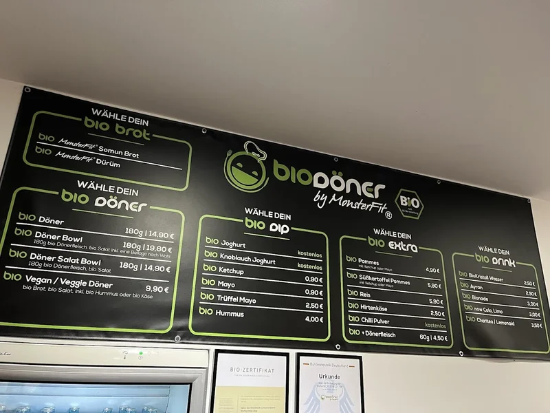 BioDöner by MonsterFit - Bewertungen und Menü - Dornbusch Frankfurt Am Main