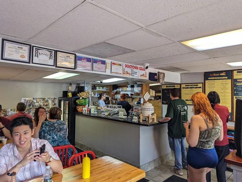 Dogtown - Reviews & Menu - New York City