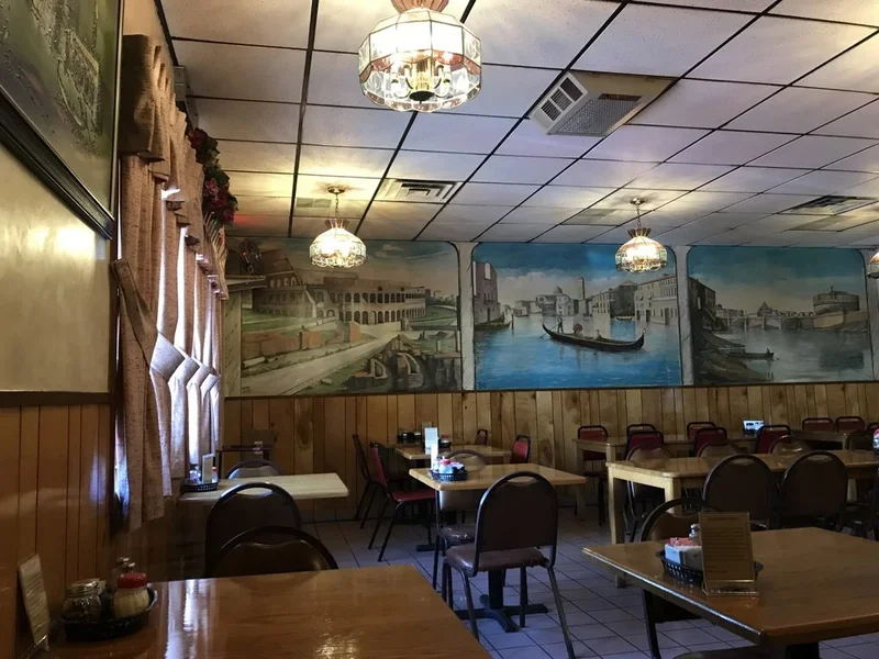 Angotti's | Family Restaurant - Reviews & Menu - New York City