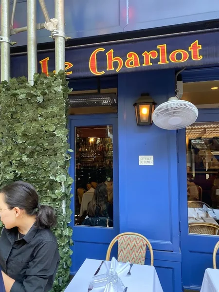 Le Charlot - Reviews & Menu - Upper East Side NYC