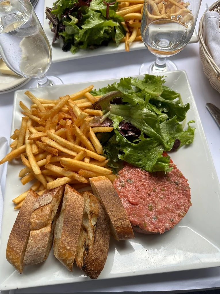 Le Charlot - Reviews & Menu - Upper East Side NYC