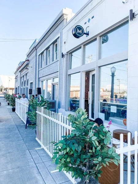 Modernist Craft Cocktail Bar - Reviews & Menu - Fresno