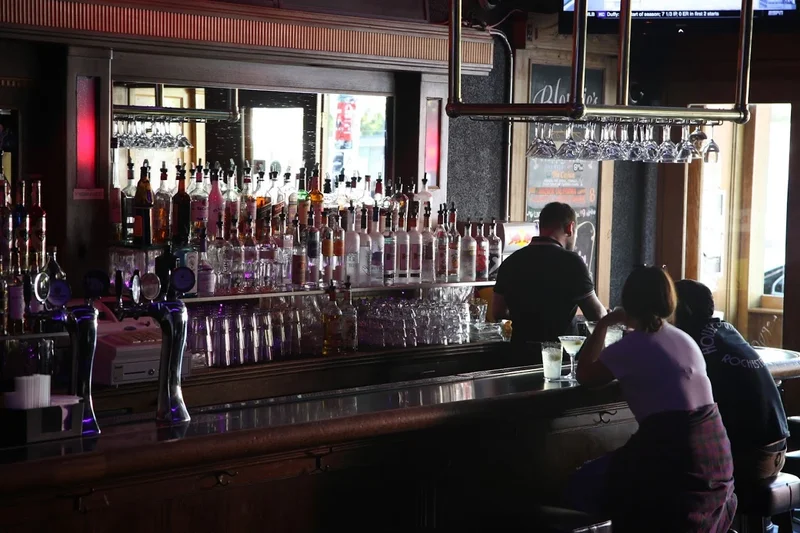 Blondie's Bar - Reviews & Menu - Mission Dolores San Francisco